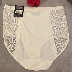 Bali | Intimates & Sleepwear | Bali One Smooth U Tummy Smoothing Brief ...